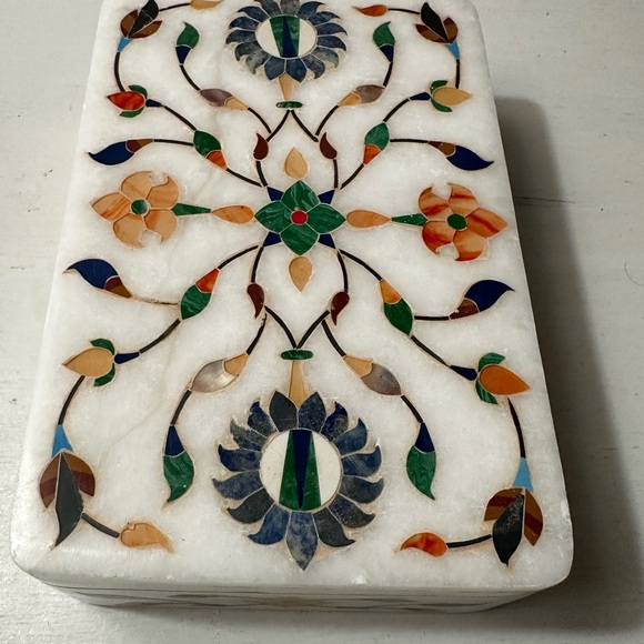 Accents | Elegant White Marble Floral Inlay Box With Hinged Lid | Poshmark